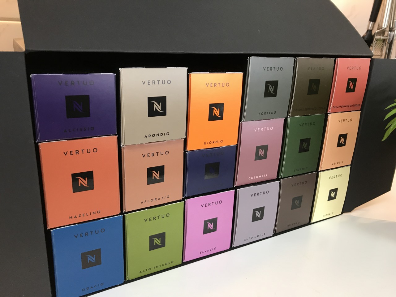 Nespresso_Vertuo_Plus_Kaffeekapseln_Test_Testbericht_Kapselmaschine ...